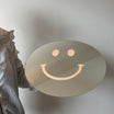 Beige Smiley Spiegel - Tijdloze sereniteit voor je interieur – Hi Smiley